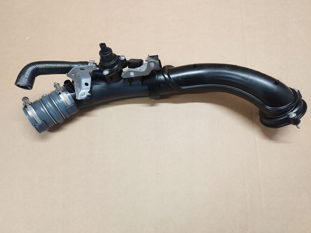 PRZEWÓD RURA CISNIENIA DOŁADOWANIA MERCEDES CDI 654 - 15207062167 ...