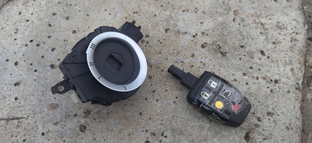 Volvo V50 stacyjka kluczyk komplet 31300585 - 12538432599 - oficjalne ...