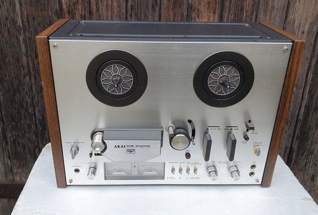 Magnetofon szpulowy Akai GX4000D srebrny - 13270850246 - oficjalne archiwum Allegro