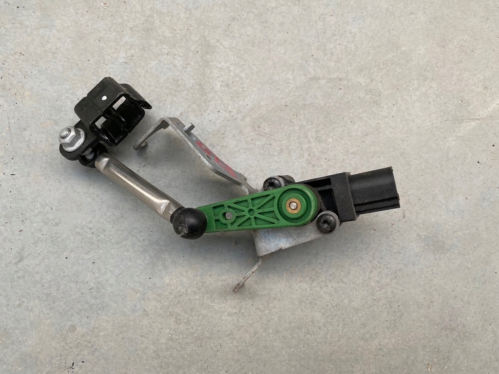 CZUJNIK POZIOMOWANIA LAMP PORSCHE 911 991 - 10078183288 - oficjalne ...