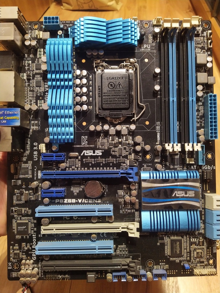 Płyta główna Asus P8Z68-V/GEN3 ATX + Windows 10 - 12634786847 ...