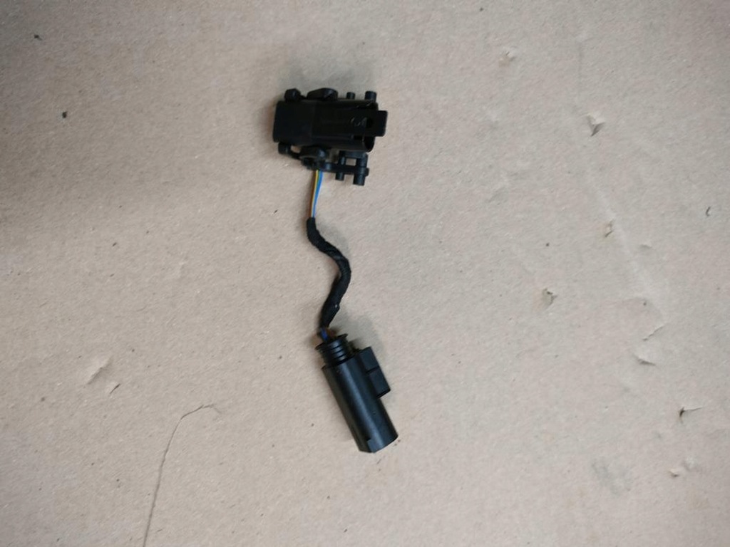 WIĄZKA CZUJNIK KLAMKI KEYLESS LEWA W211 W219 OE - 13647608445 ...