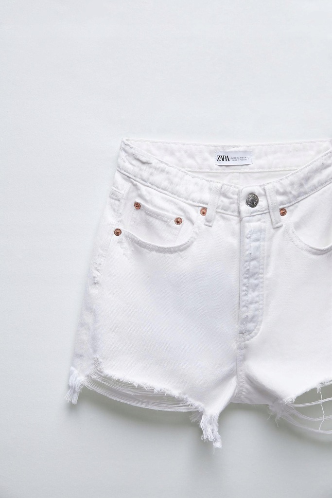 R25I006 BIAŁE SPODENKI SZORTY JEANS ZARA 46 - 14126034631 - oficjalne archiwum Allegro