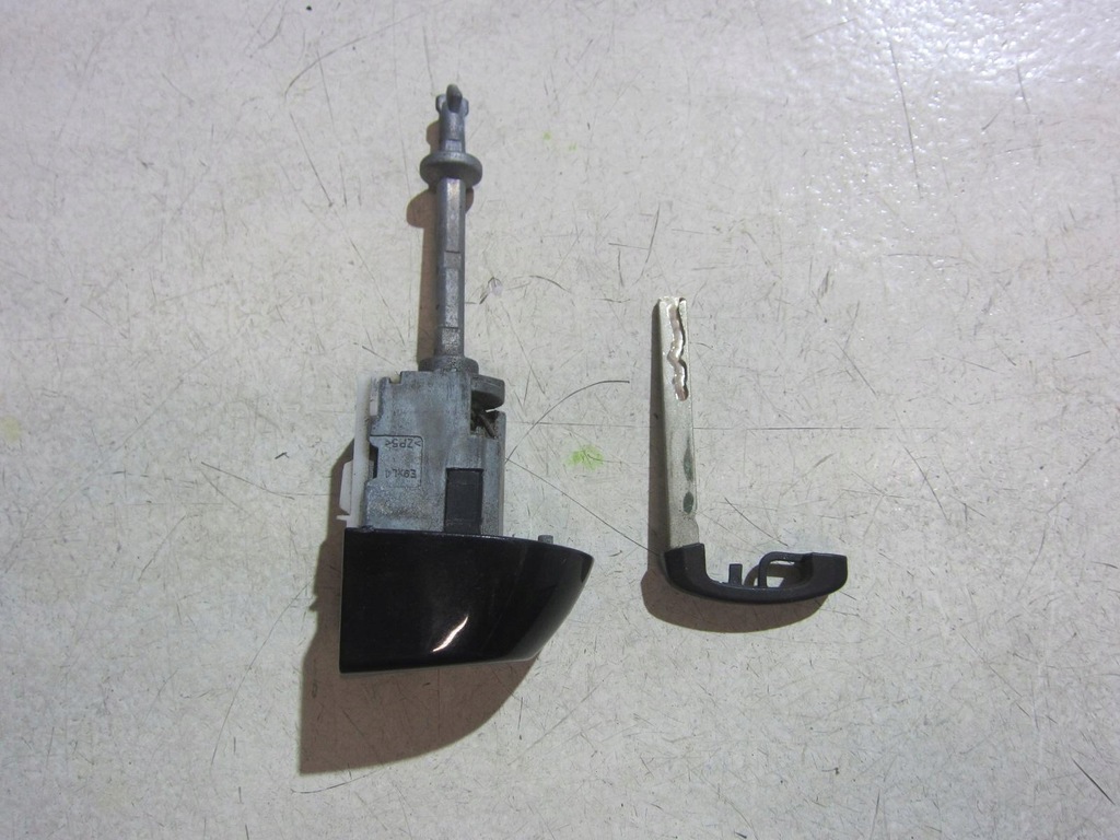 BMW F30 F20 ZAMEK WKŁADKA KLUCZYK GROT 7310731 - 13210419940 ...