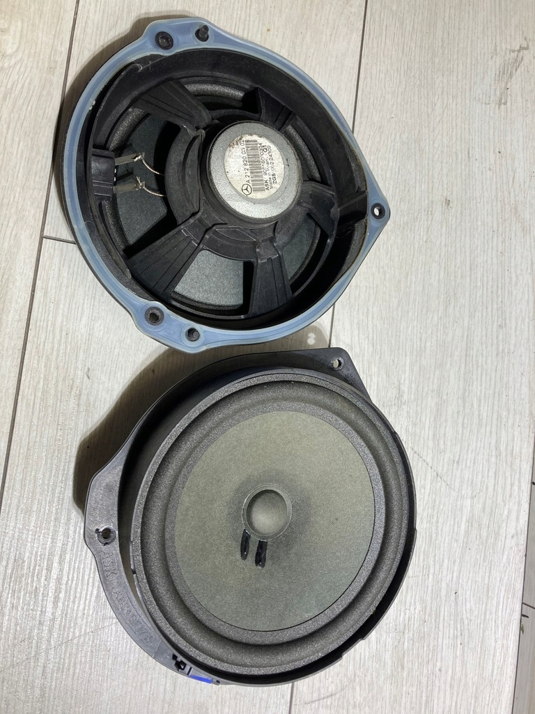 Głośnik drzwi A2128200302 Mercedes W212 E350 - 12468986182 - oficjalne ...