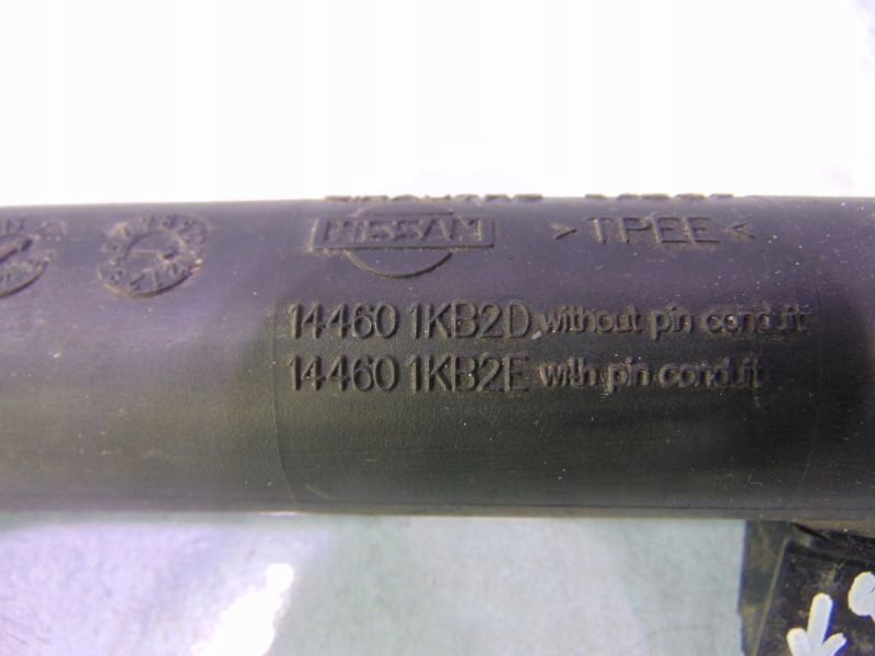 WĄŻ RURA INTERCOOLERA 144601KB2D NISSAN JUKE - 8566972568 - oficjalne ...