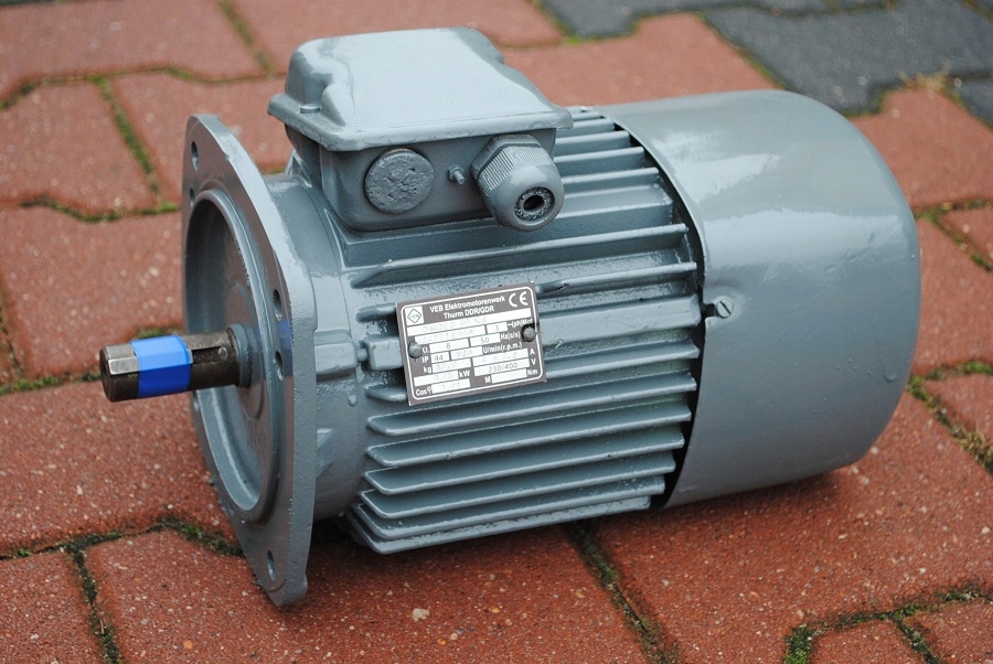 Silnik elektryczny kołnierz 0.75kw. 930obr hamulec - 7669671548 - oficjalne archiwum Allegro