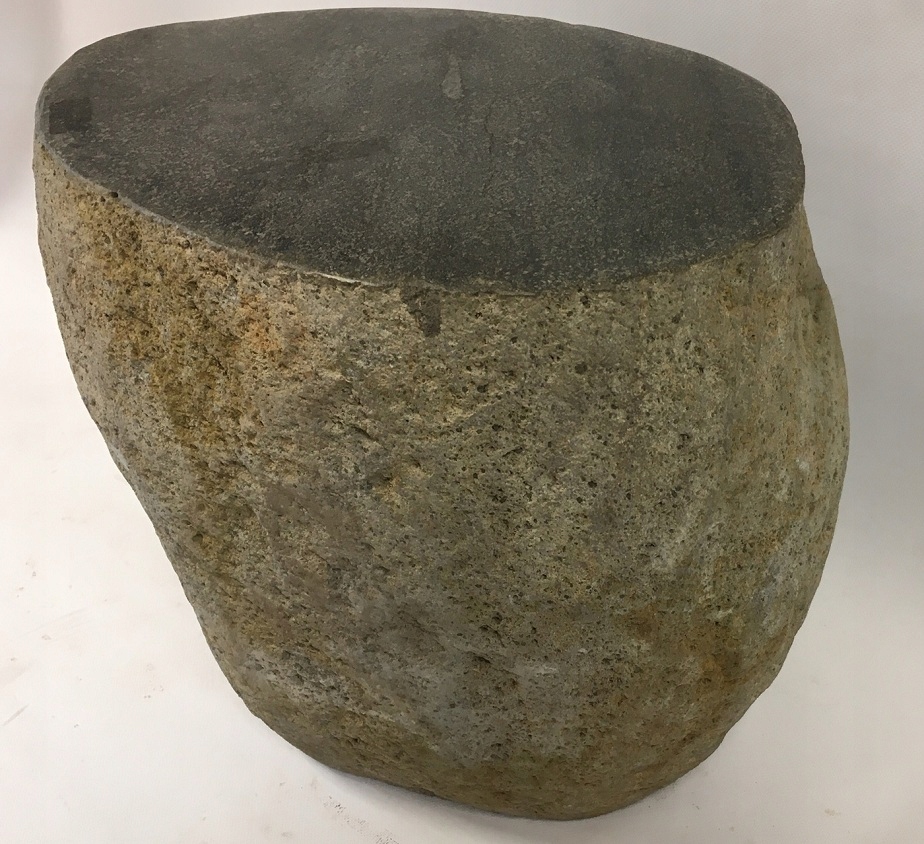 STOŁEK SIEDZISKO Z KAMIENIA RZECZNEGO. RIVER STONE - 13583444390 ...