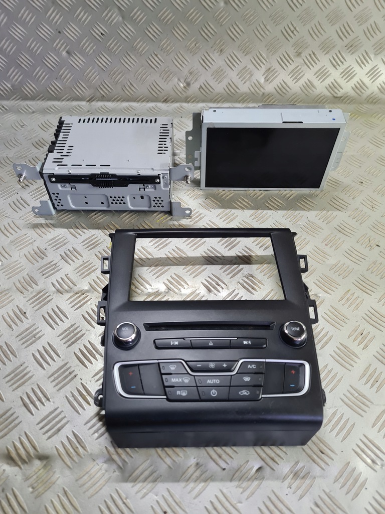 RADIO NAWIGACJA SYNC FORD MONDEO MK5 KOMPLET - 13822706135 - oficjalne ...