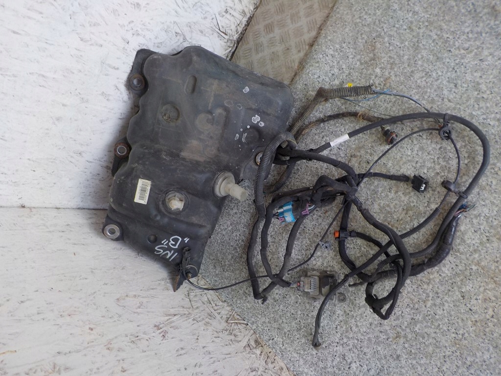 ZBIORNIK ADBLUE OPEL INSIGNIA A - 12182382759 - oficjalne archiwum Allegro