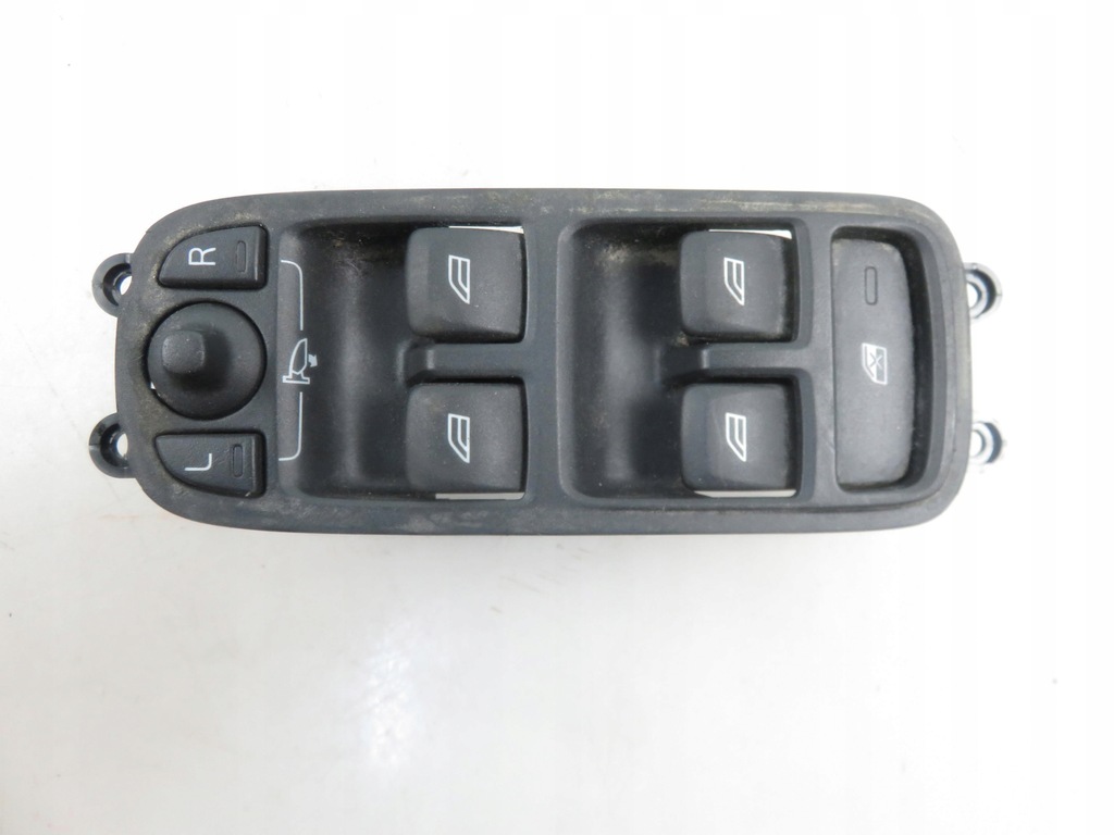 PANEL SZYB VOLVO V60 I (155) 31334346 - 13809508834 - oficjalne ...
