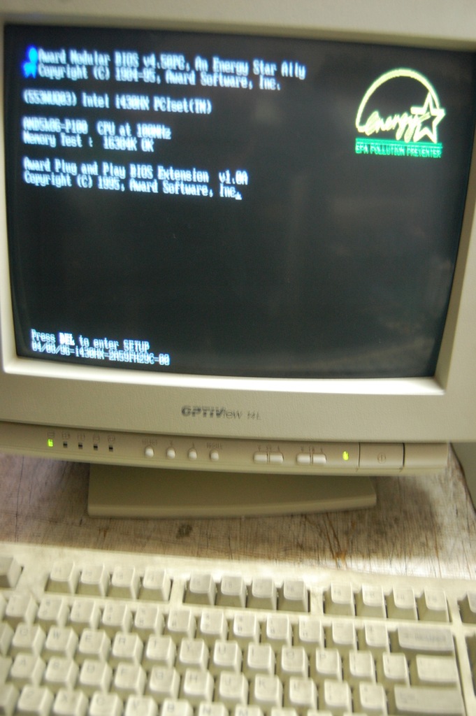 OPTIVIEW 14L STARY MONITOR CRT - 12108117424 - oficjalne archiwum Allegro