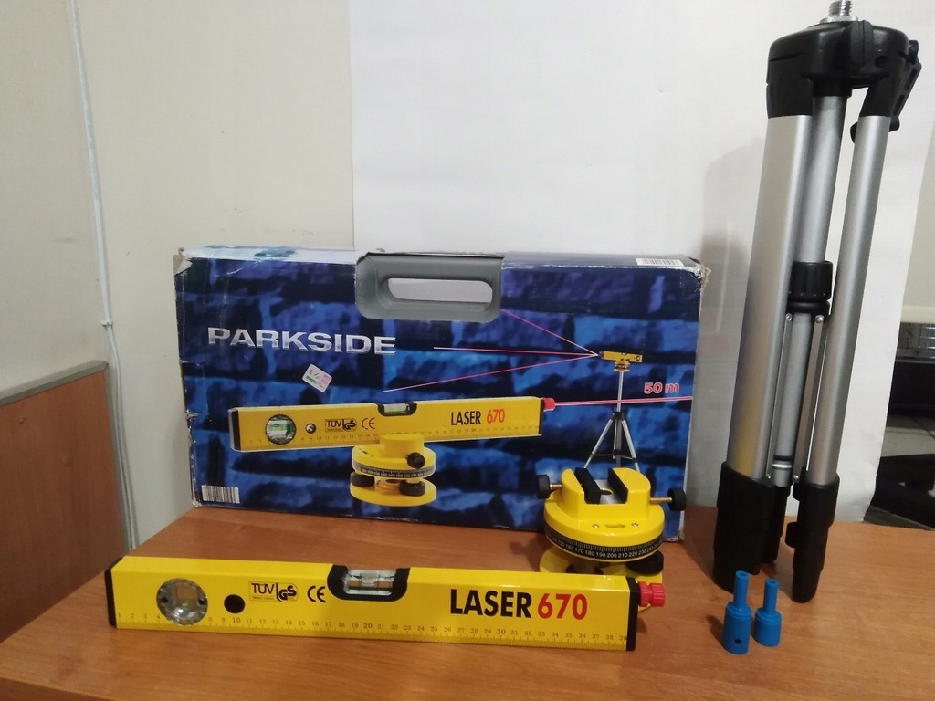 Poziomica Laserowa ze statywem PARKSIDE LASER 670 - 13198912427 ...