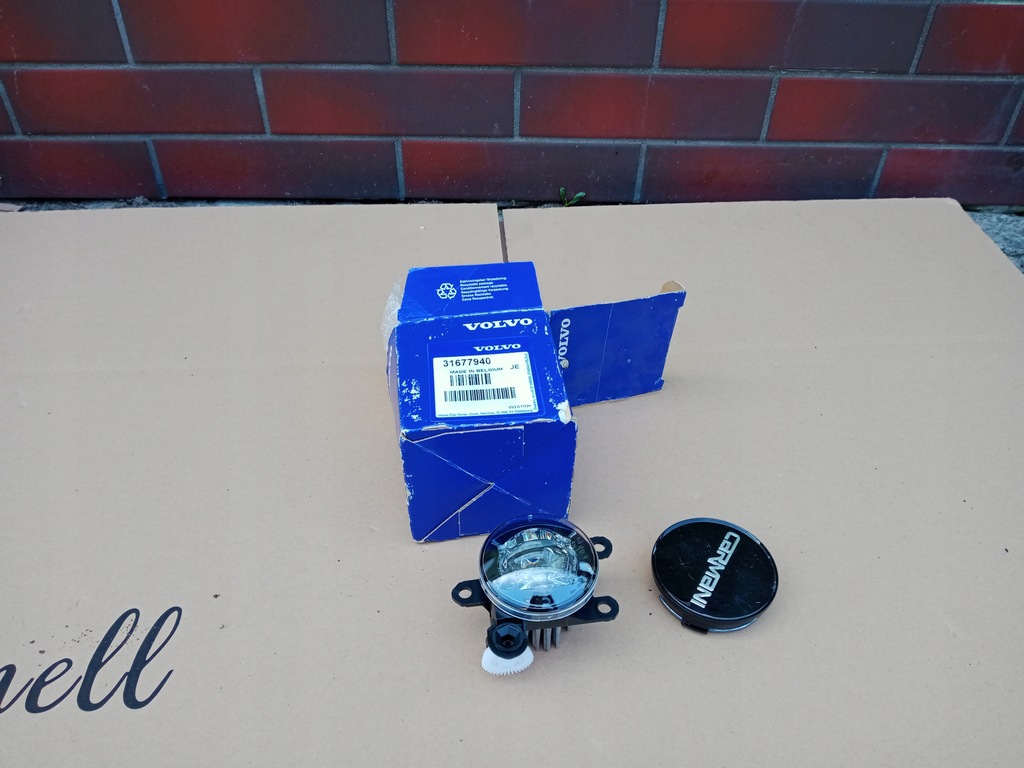 VOLVO V60 S60 HALOGEN PRAWY LED DRL 31677940 - 10716868816 - oficjalne ...