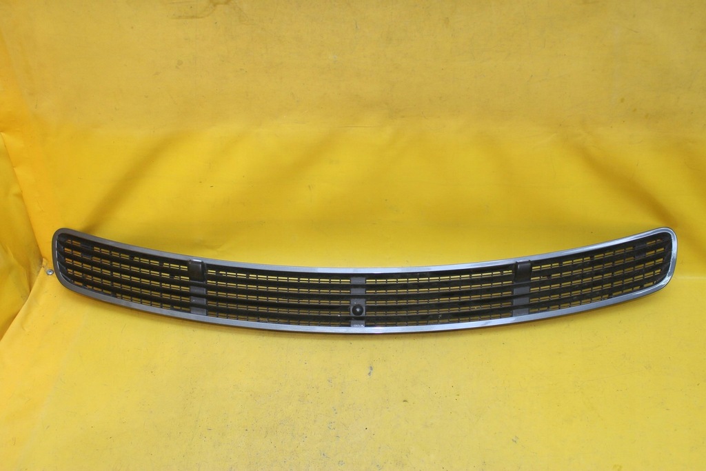 WLOT KRATKA MASKI 2118800005 W211 SEDAN - 12435046969 - oficjalne ...