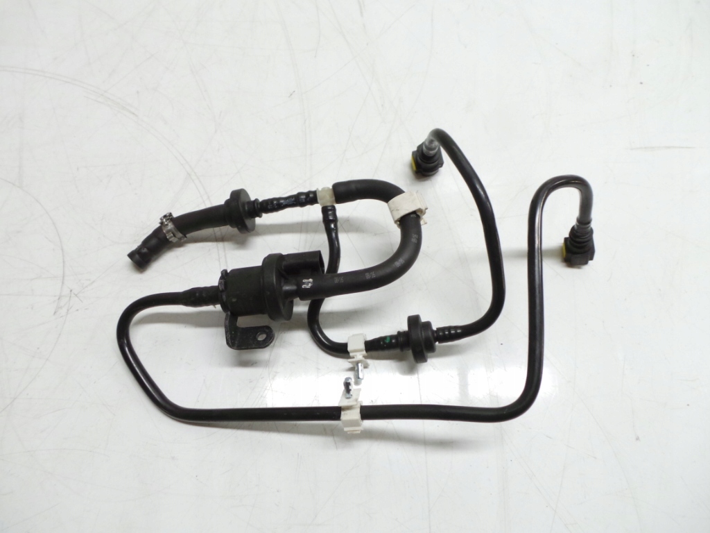 Elektrozawór paliwa przewody Fiat Alfa 1.4 T-JET - 11220669482 ...