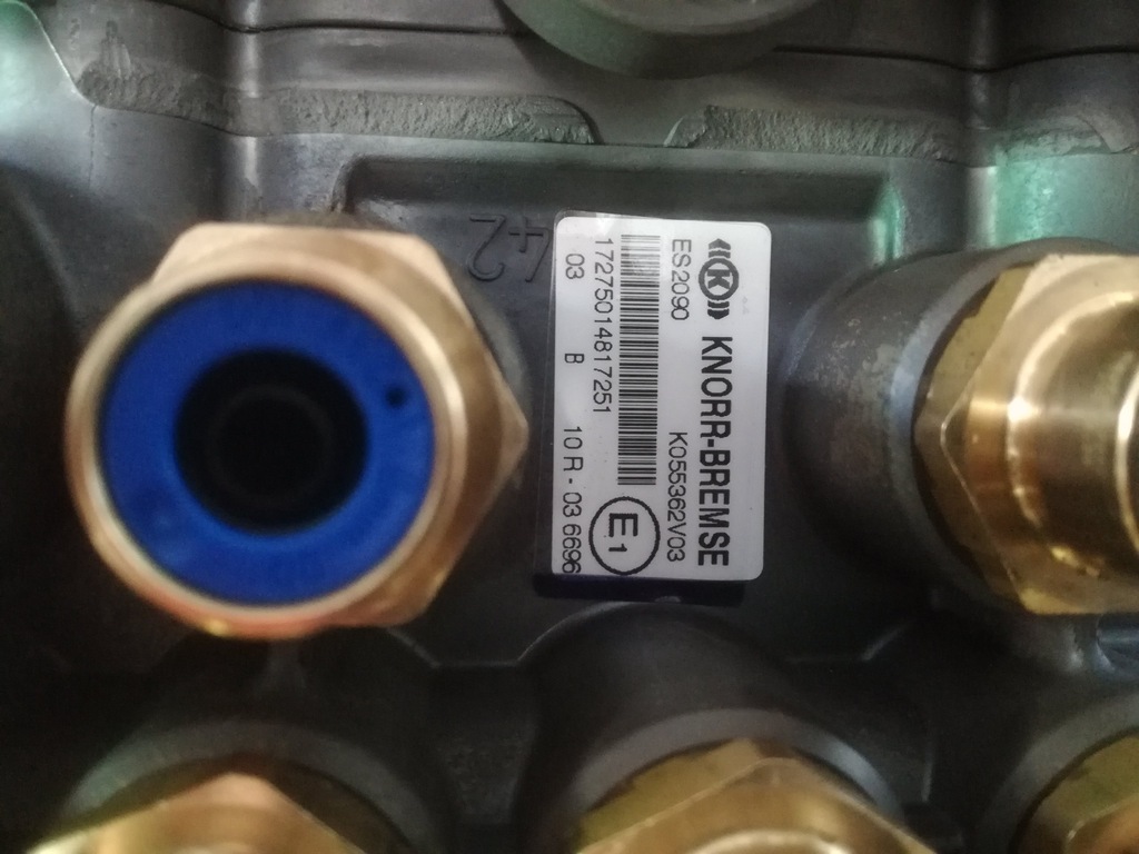 MODULATOR KNORR-BREMSE K055362V03 - 7214831492 - oficjalne archiwum Allegro