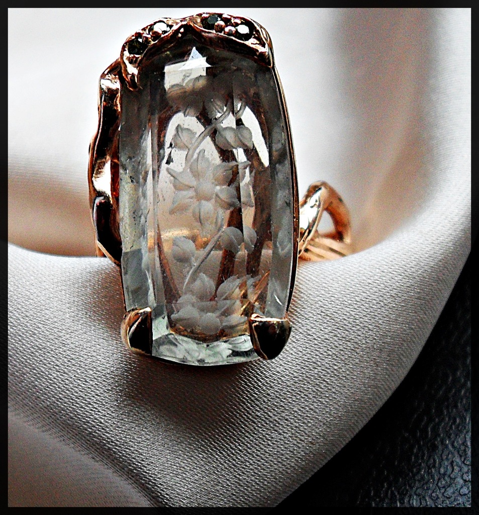 ANTYK LOOK RZEZBIONY N A T U R A L N Y PARASOLIT 15CT PERYDOTY - 17215166409 - oficjalne ...