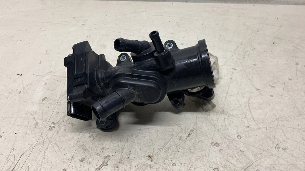 MAZDA CX-3 OBUDOWA TERMOSTATU S550-1516Z - 13325977223 - oficjalne ...