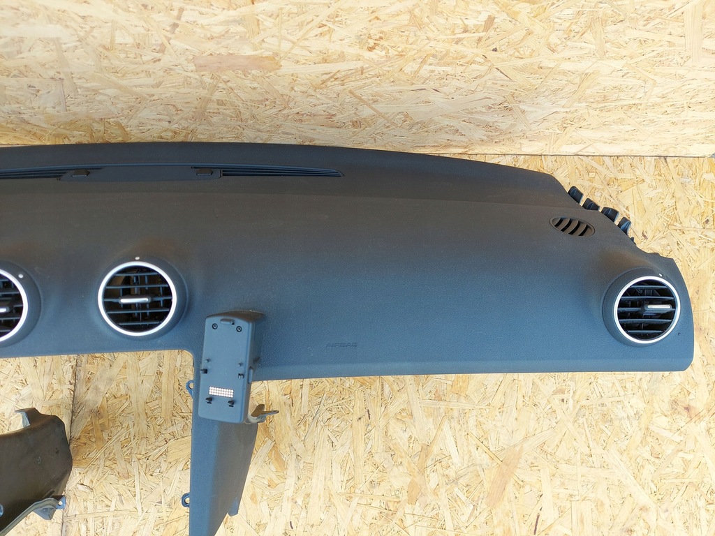 DESKA ROZDZIELCZA AUDI A3 8P LIFT 2.0 FSI 3D - 11094338905 - oficjalne archiwum Allegro