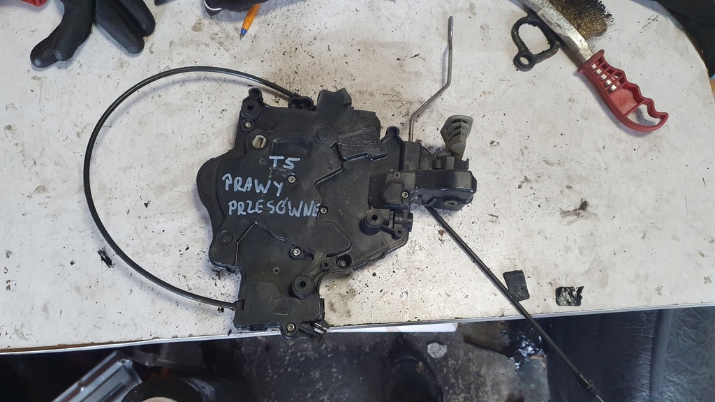Zamek drzwi przesuwnych VW T5 7H0843654CG - 11205025822 - oficjalne ... Zamek drzwi przesuwnych VW T5 7H0843654CG - 11205025822 - oficjalne ...