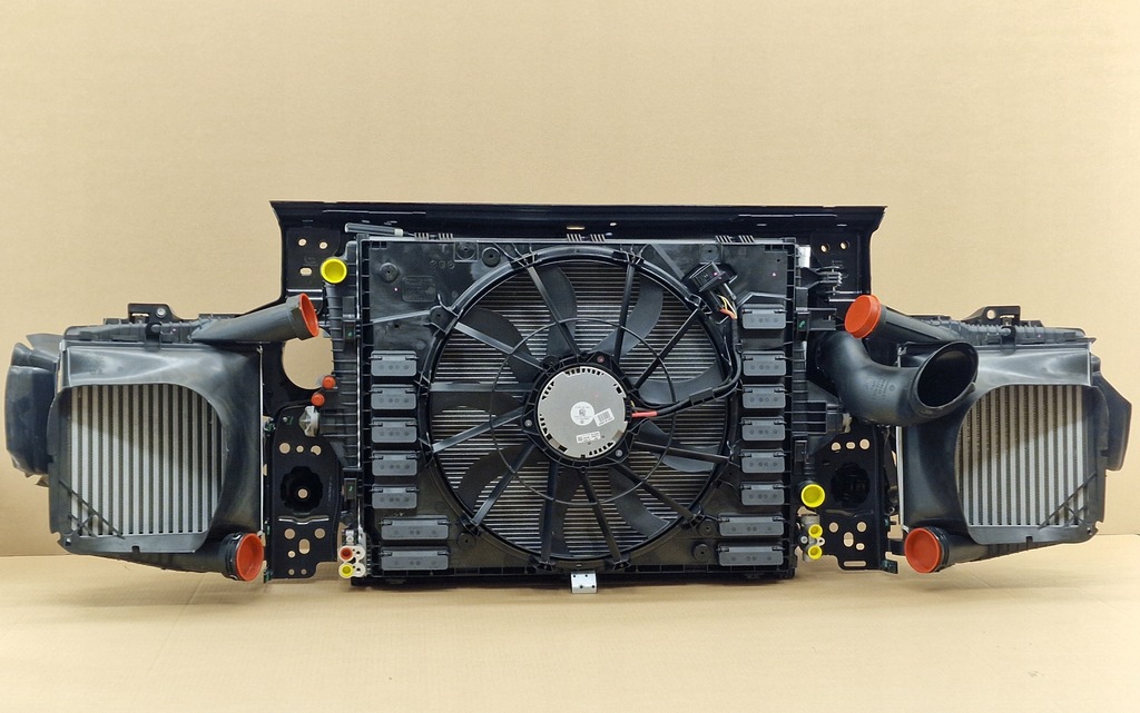 PAS PRZEDNI CHŁODNICE VW TOUAREG 7P 3.0TDI 10-18 - 14222019764 ...