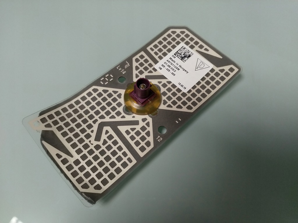 PORSCHE PANAMERA ANTENA ZDERZAKA GSM 920-425-009 - 8282432597 ...