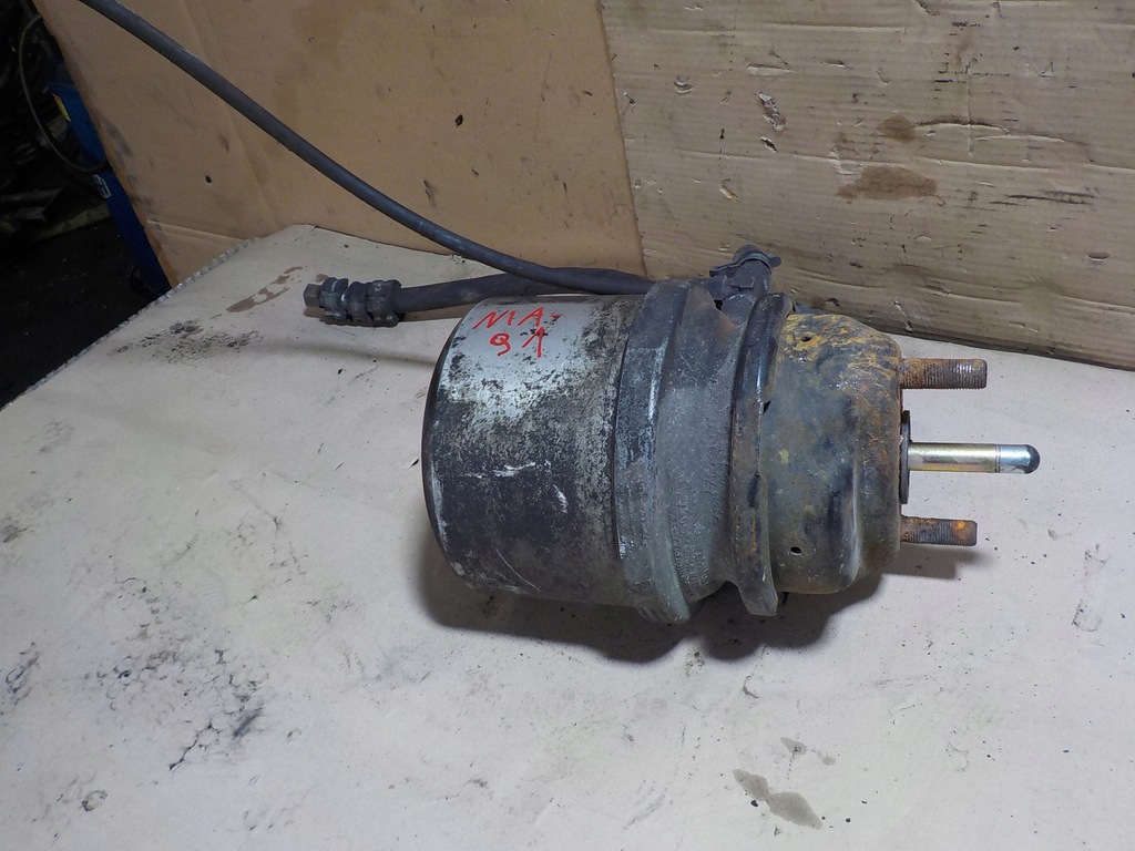 SCANIA R420 SIŁOWNIK HAMULCOWY LEWY TYŁ - 9566598294 - oficjalne ...