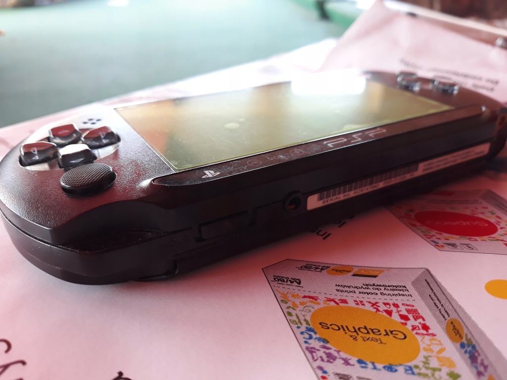 SONY PSP + MENU PL +KARTA + 90 GIER - 8179491410 - oficjalne archiwum ...
