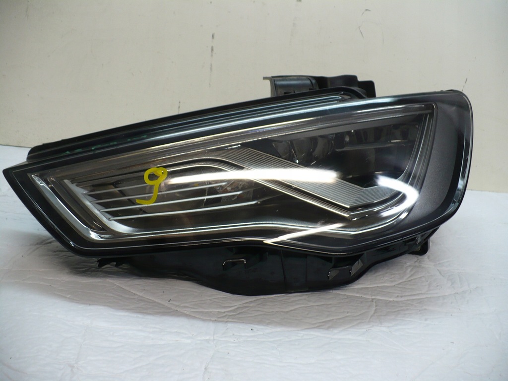Audi A3 lampa przednia lewa full led 8v0.941.033 - 7470428137 - oficjalne archiwum Allegro