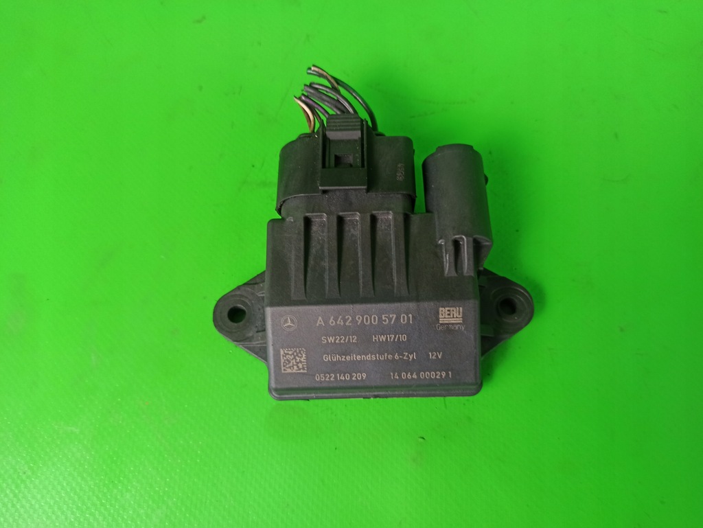 MERCEDES W207 E350 PRZEKAŹNIK ŚWIEC ŻĄROWYCH - 12674538689 - oficjalne ...