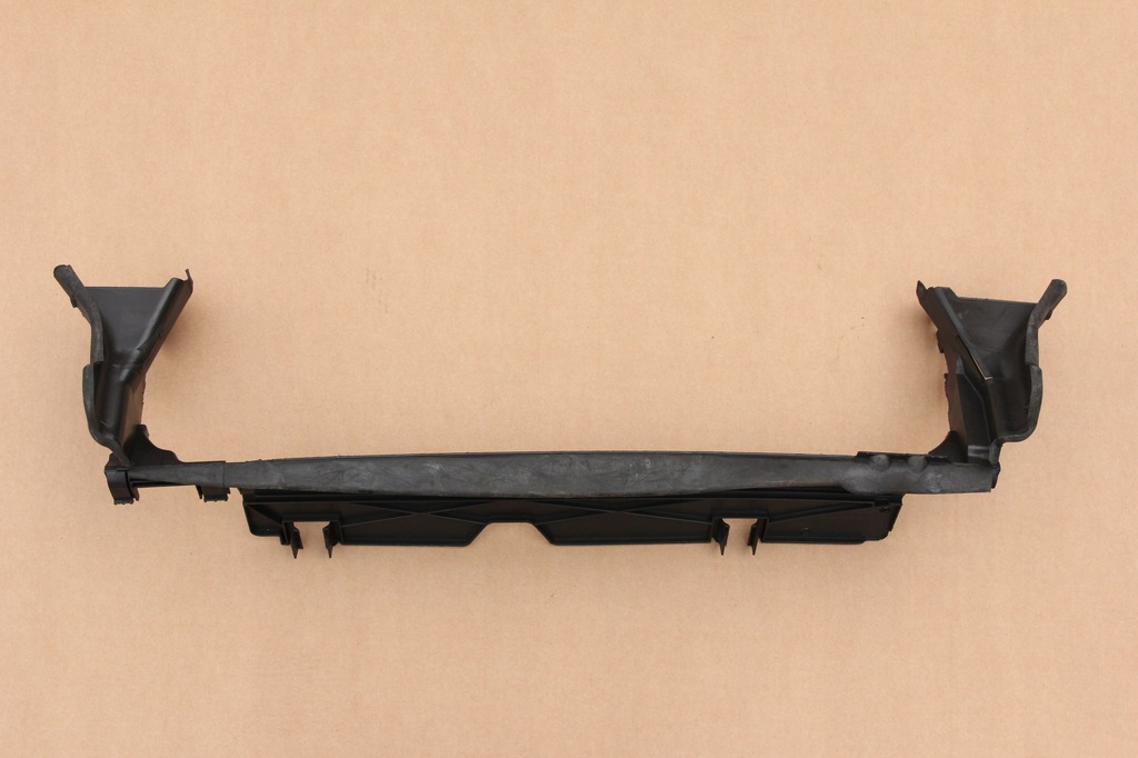 KIEROWNICA DOLNA POWIETRZA MERCEDES W205 C-KLASA - 11037958081 ...