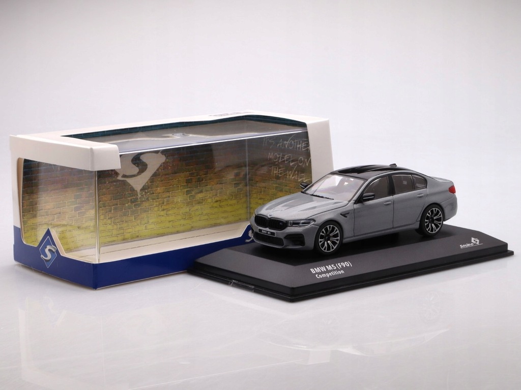 BMW M5 (F90) Competition - 2022, grey Solido 1:43 - 15795616205 - oficjalne archiwum Allegro
