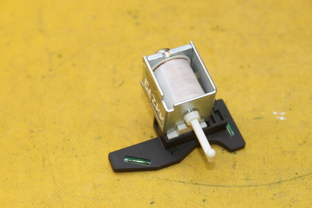 ELEKTROMAGNES A6 C7 2.0 TFSI 4F0927353C - 8098502164 - oficjalne ...