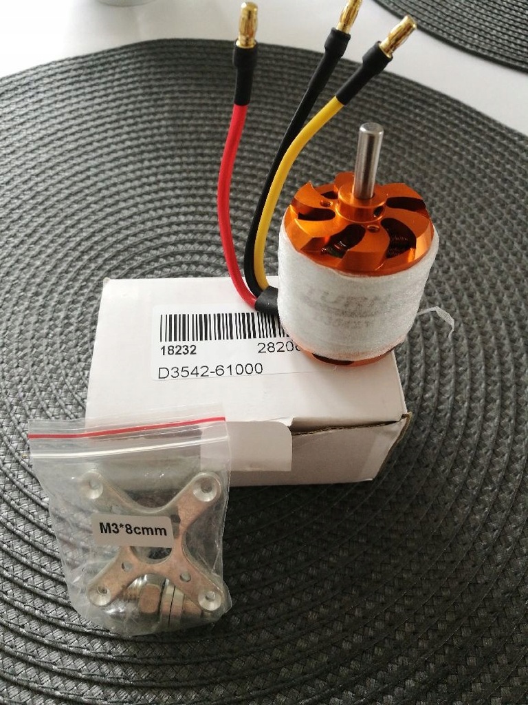 Silnik D3542/6 1000KV Turnigy - 12359447993 - oficjalne archiwum Allegro