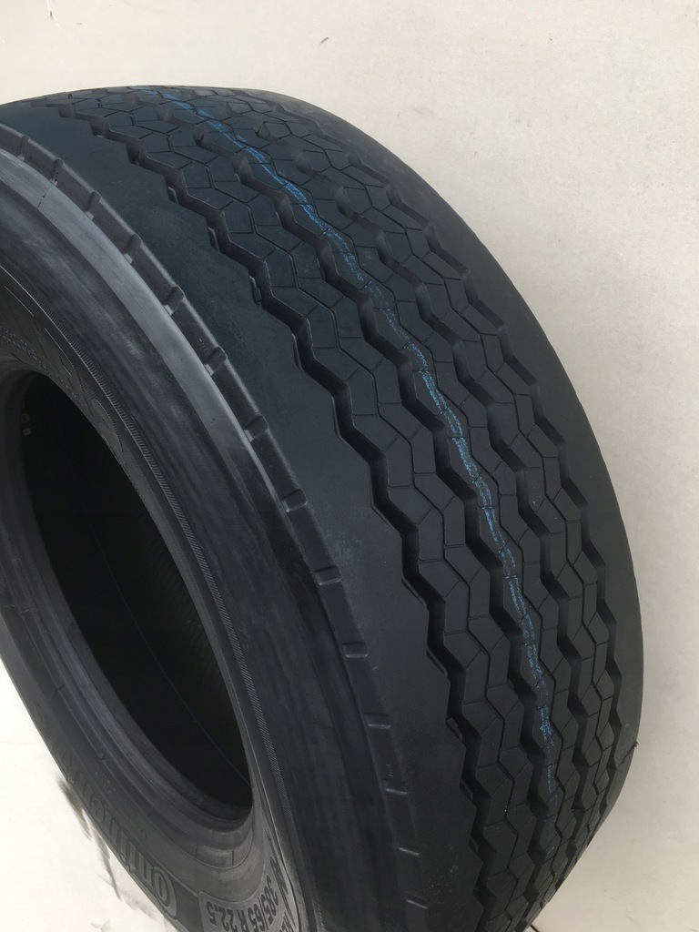 Opona bieżnikowana 385/65R22,5 P17 naczepowa U - 12406203143 - oficjalne archiwum Allegro