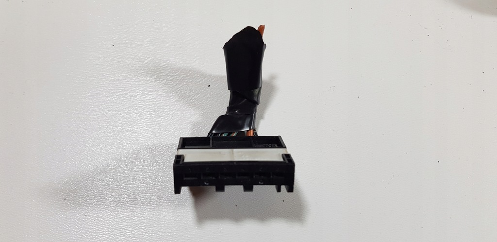 BMW X5 I E53 KOSTKA WTYCZKA WTYK LAMPY TYLNEJ 02R - 12568010294 ...