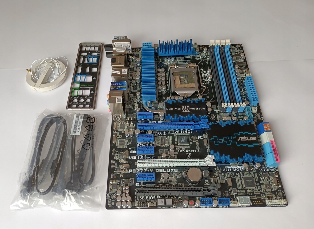 ASUS P8Z77-V DELUXE Socket 1155 DDR3 PCI-E USB3.0 BT WIFI GW6M - 15026569779 - oficjalne ...