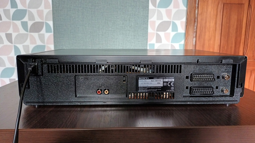 Magnetowid Sony SLV-SX717 Org. Pilot Sprawdź!!! - 12742247028 - oficjalne archiwum Allegro