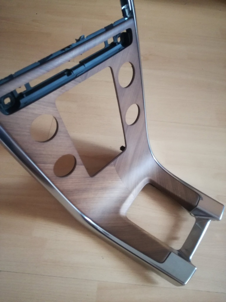 Konsola VOLVO XC60 LINEAR WALNUT MODERN WOOD - 7364175556 - oficjalne ...