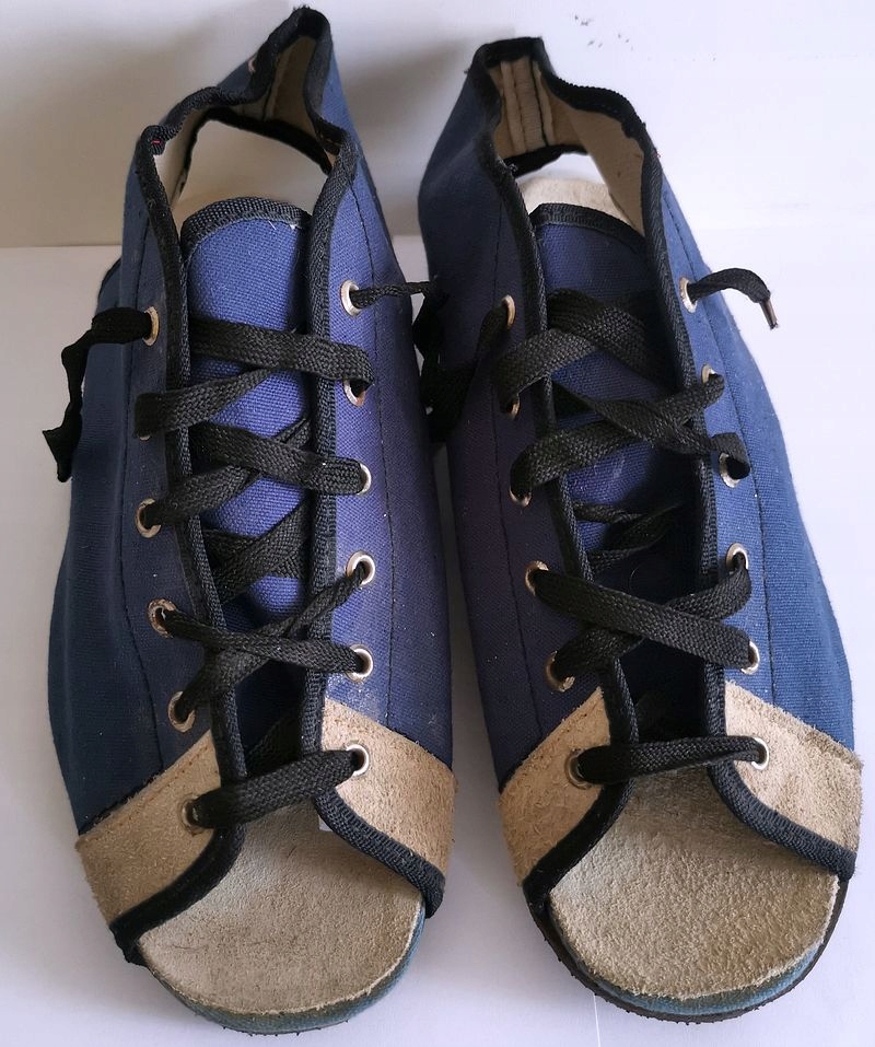 Buty woźnej sprzątaczki z czasów PRL 24,5cm 38 39 - 9249732486 ...