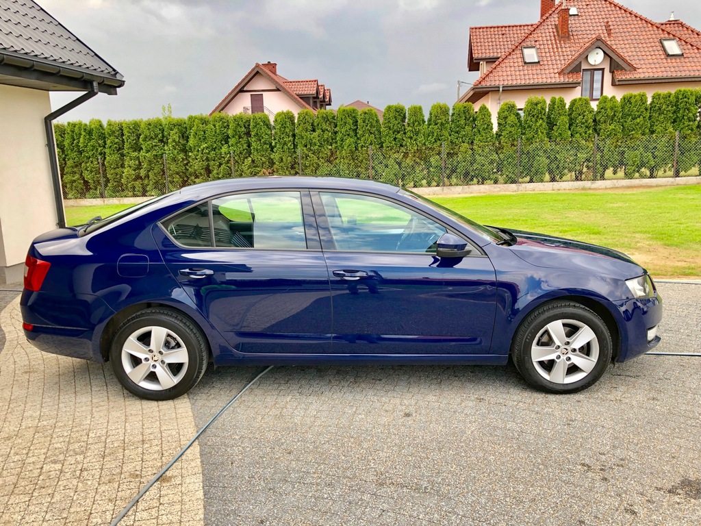 SALON PL OCTAVIA HB TSI 140KM ALU 2xPDC BOLERO ASO - 8359674330 ...