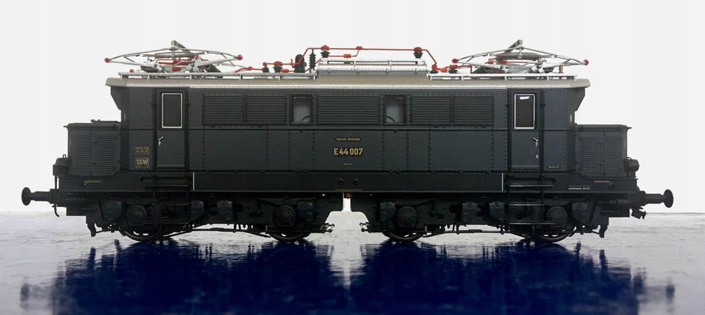 2 modele DRG: E44 Brawa 43400 + E94 Roco 71353 - 12460612469 ...