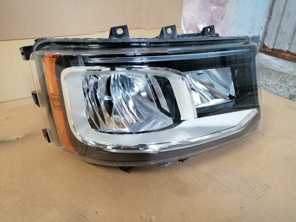 LAMPA REFLEKTOR SCANIA S FUL LED 2655849 - 8977657274 - oficjalne ...
