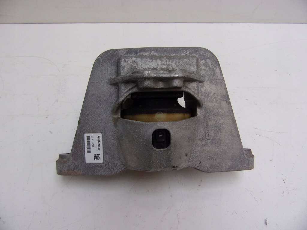 CHRYSLER PACIFICA 3.6 16- ŁAPA PODUSZKA SILNIKA - 11981135531 ...