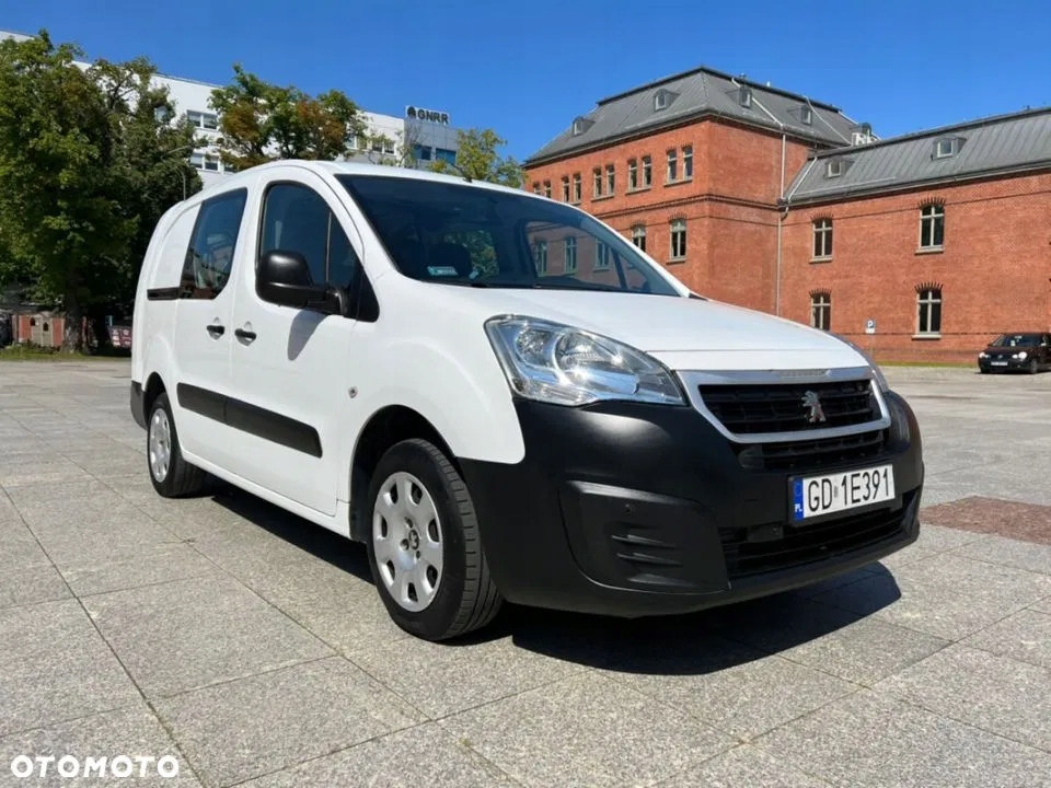 Peugeot Partner Max 5 osób, ciężarowy - 13795521633 - oficjalne ... Peugeot Partner Max 5 osób, ciężarowy - 13795521633 - oficjalne ...