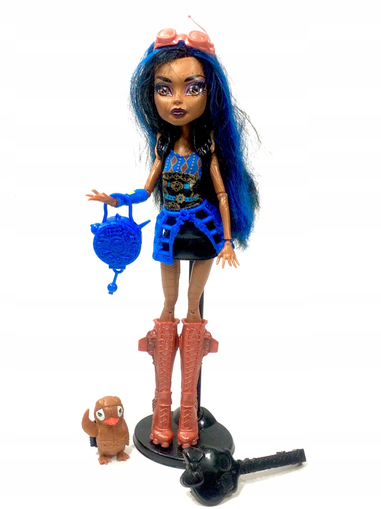 MONSTER HIGH lalka ROBECCA STEAM + AKCESORIA - 13307376589 - oficjalne ...