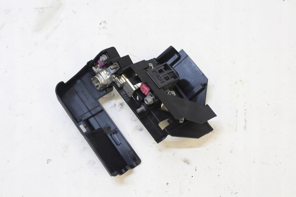 Audi A4 B9 klema pirotechniczna 4F0915519 - 14219079626 - oficjalne ...