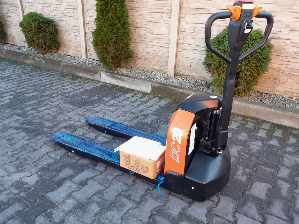 WÓZEK WIDŁOWY PALETOWY ELEKTRYCZNY PALECIAK HELI CBD20J LI13 ...