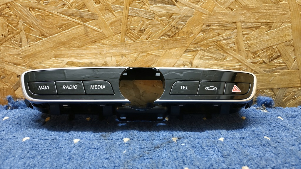 E W213 PANEL RADIA AUDIO A 2139054503 MERCEDES - 7412408682 - oficjalne ...